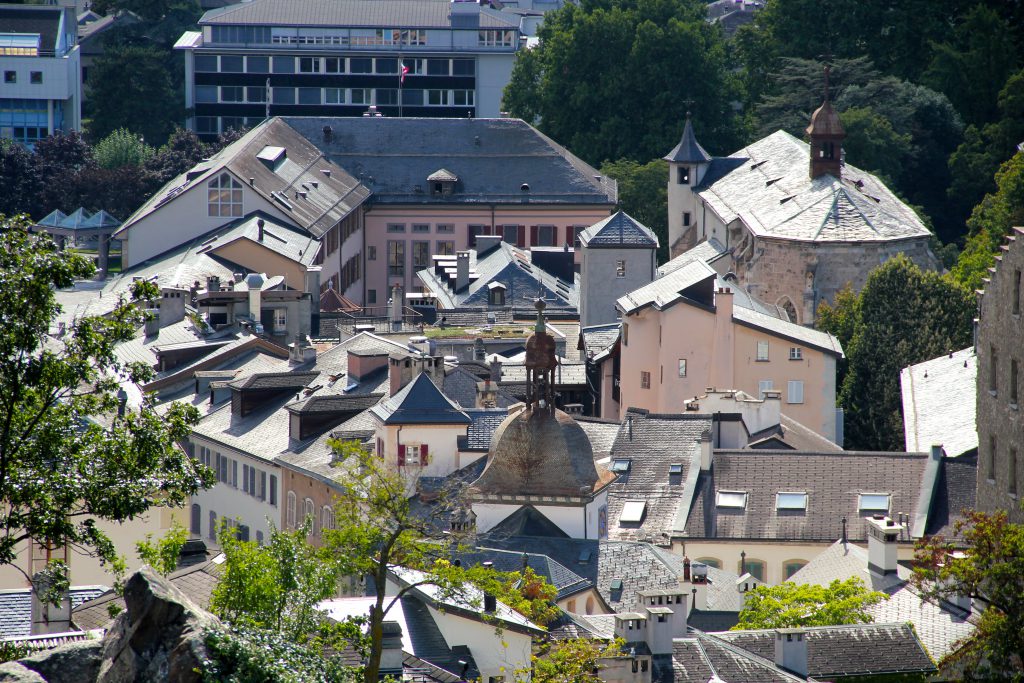 Welcome to Living in Sion - Living in Sion