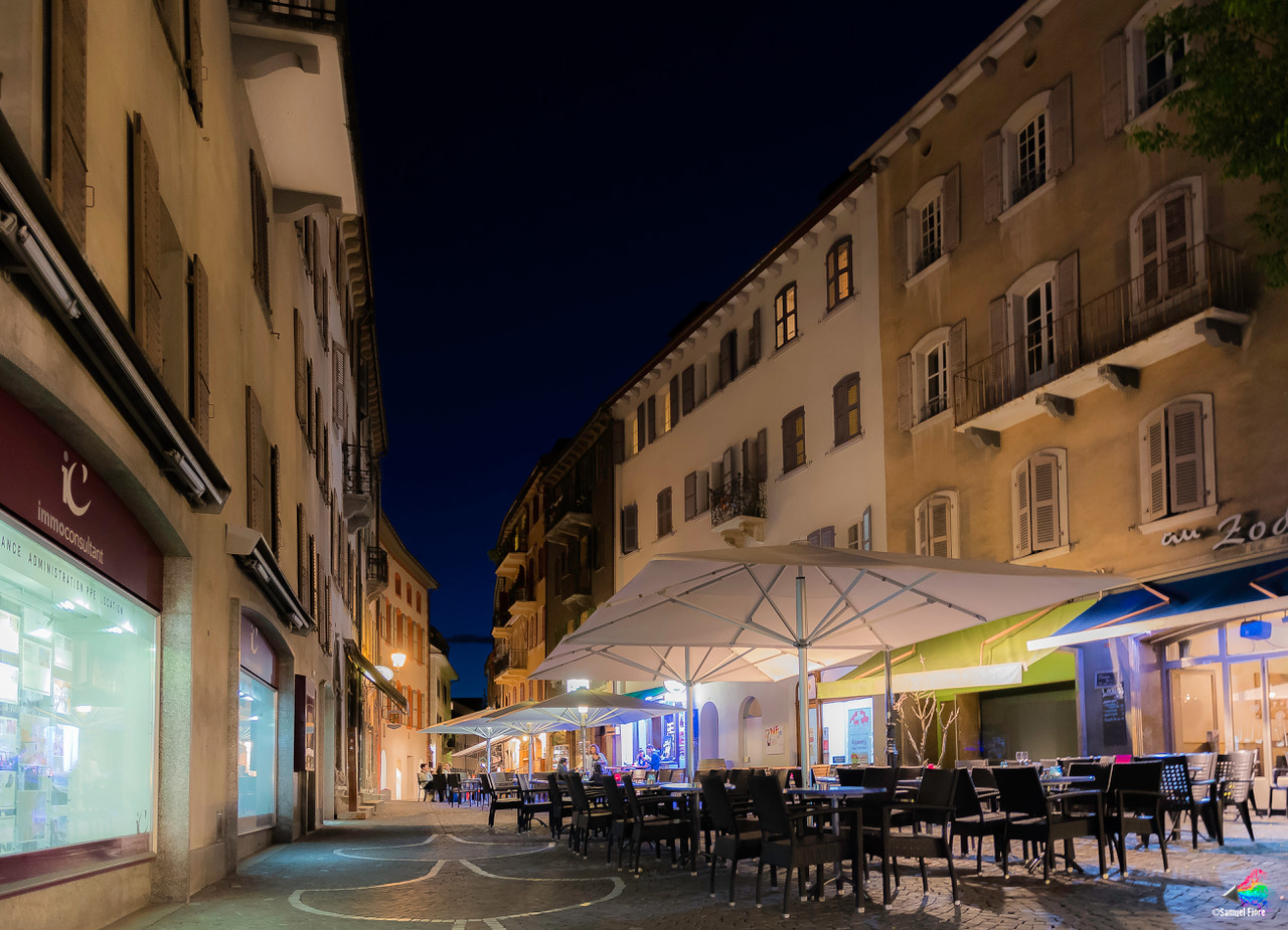 Sion by Night - By Local Photographer Samuel Fiore - Living in Sion