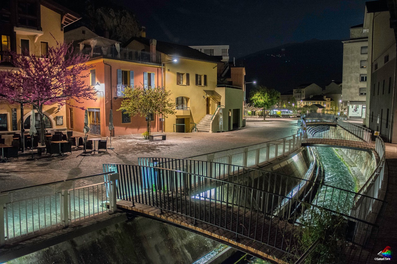 Sion by Night - By Local Photographer Samuel Fiore - Living in Sion